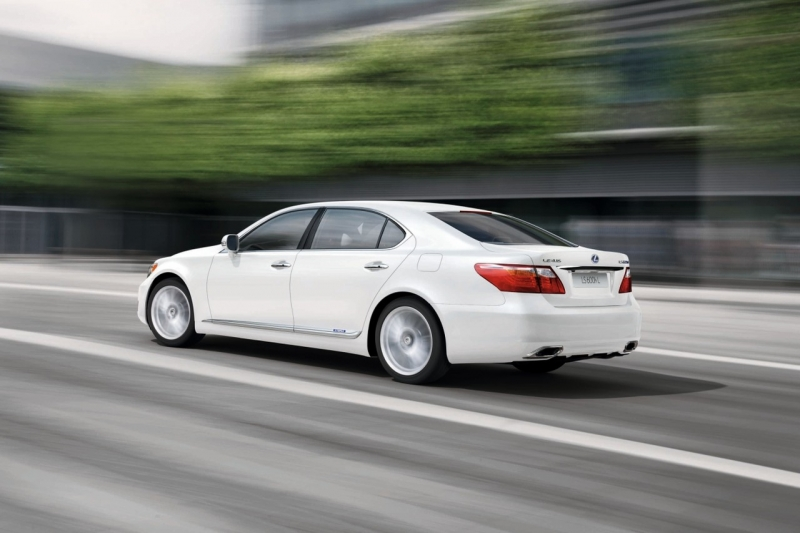 Lexus LS: japońska limuzyna z silnikiem turbo? - autoranking.pl Lexus LS: japońska limuzyna z silnikiem turbo? - autoranking.pl